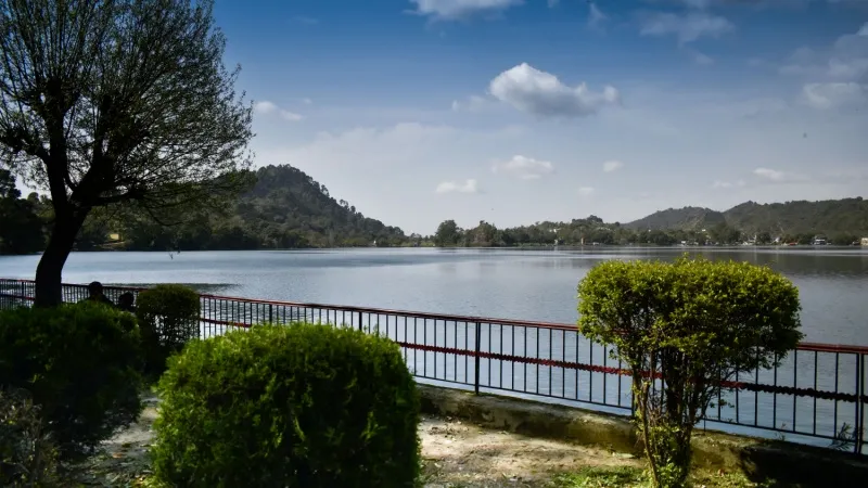 Top 10 Places to Visit in Jammu and Kashmir: For a Heavenly Holiday